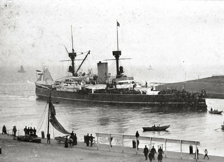 Dutch Cruisers (1877 – 1974) – Historic Warships