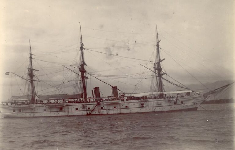 Dutch Cruisers (1877 – 1974) – Historic Warships