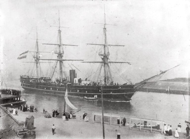 Dutch Cruisers (1877 – 1974) – Historic Warships