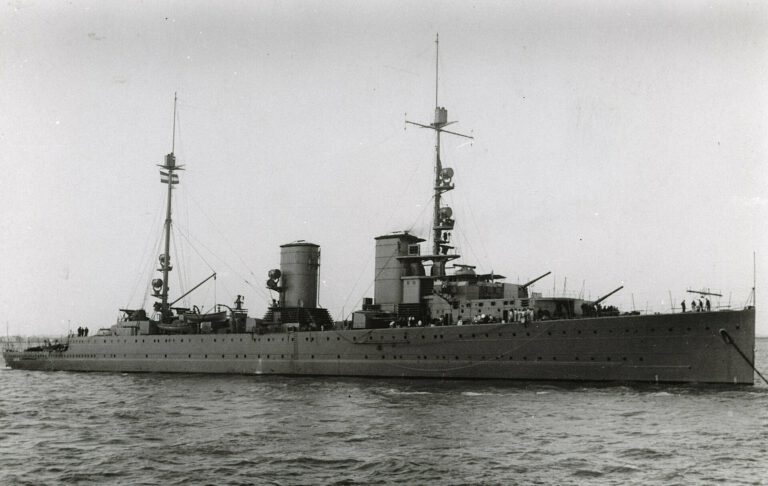 Dutch Cruisers (1877 – 1974) – Historic Warships