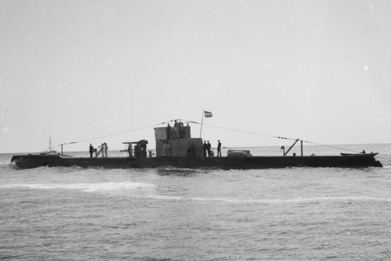 Dutch Submarines (1913 – 2025) – Historic Warships