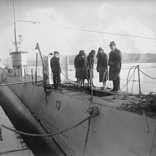 United States Submarines – Historic Warships