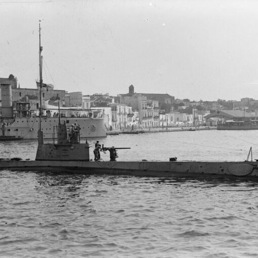 Royal Navy Submarines – Historic Warships
