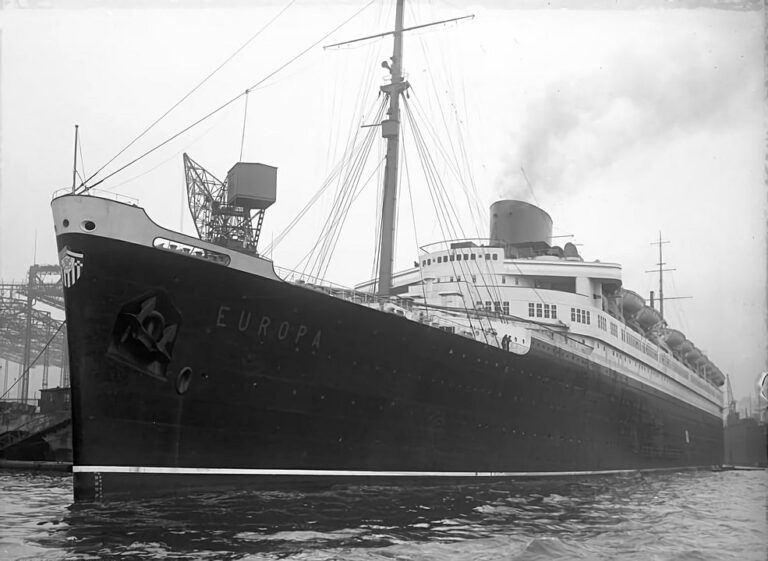 German Aircraft carriers. – Historic Warships